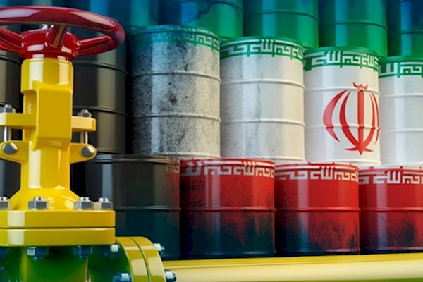 صادرات بیش از یک میلیون بشکهای نفت ایران در سال ۱۴۰۱